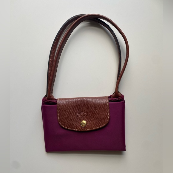 Longchamp | Bags | Magenta Long Champ | Poshmark